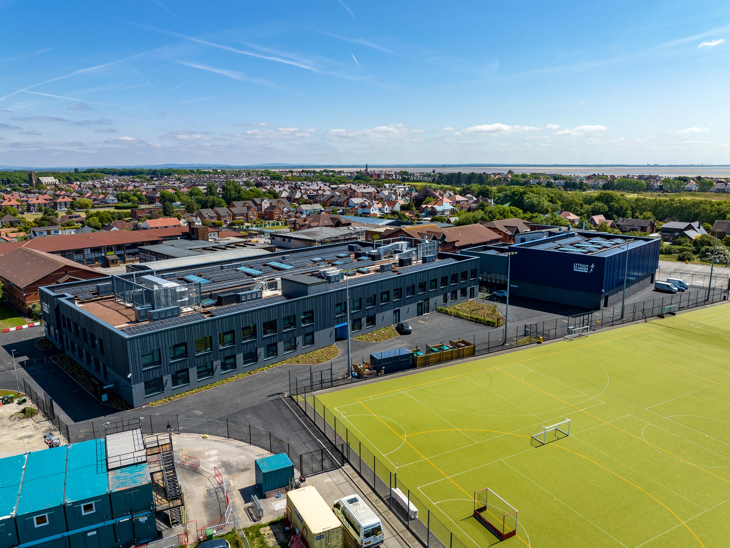 Roofing Cladding And Facades Gordian